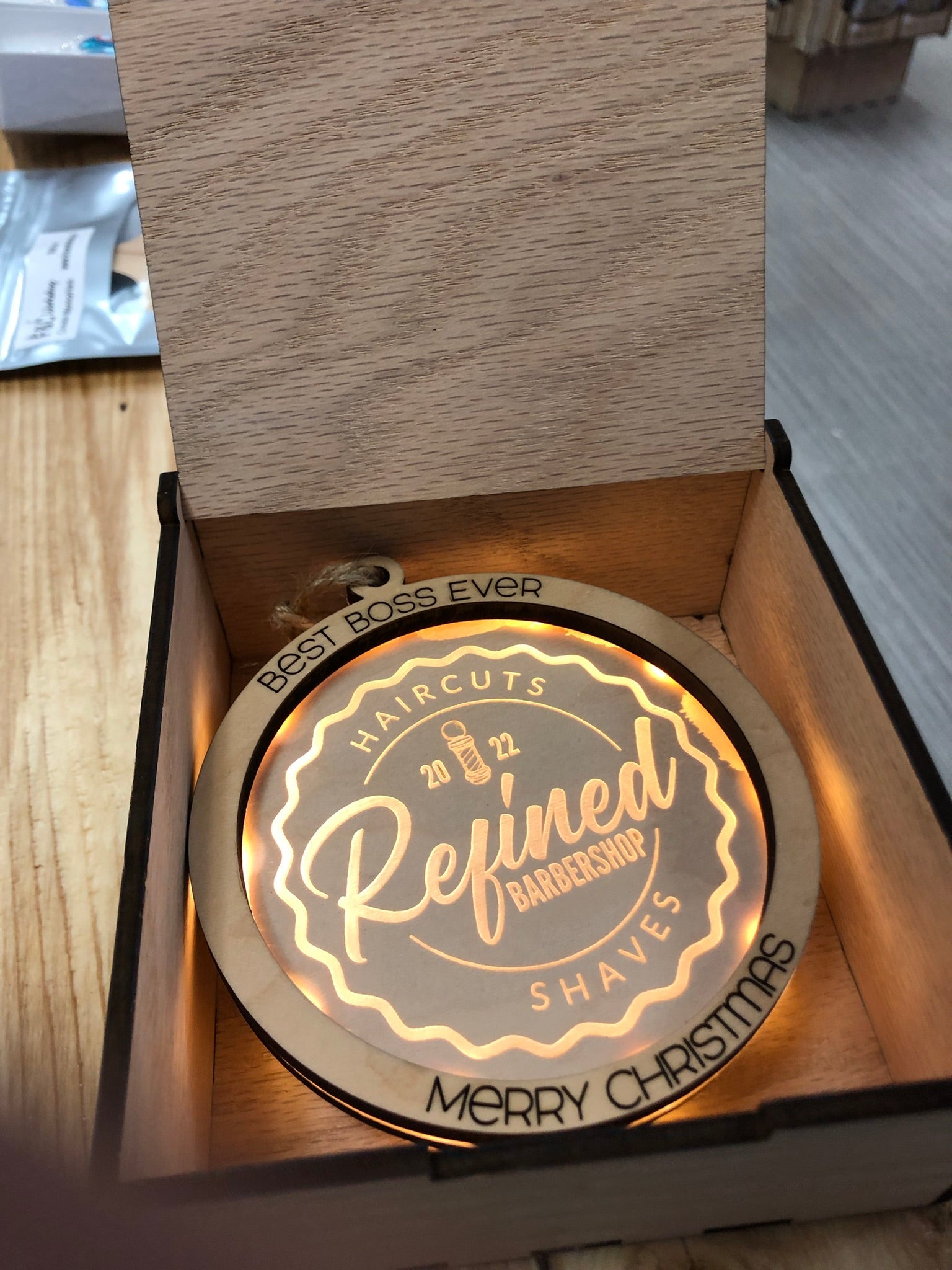 Christmas Ornament – FnC workshop